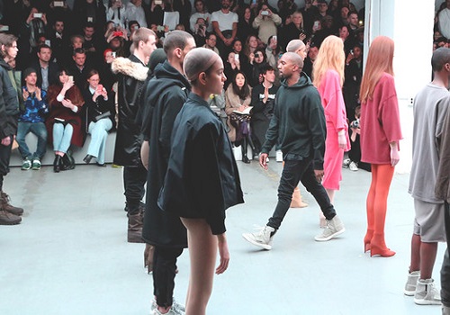 (Photos) Kanye West Debuts Yeezy Adidas Collection | Stunnalife